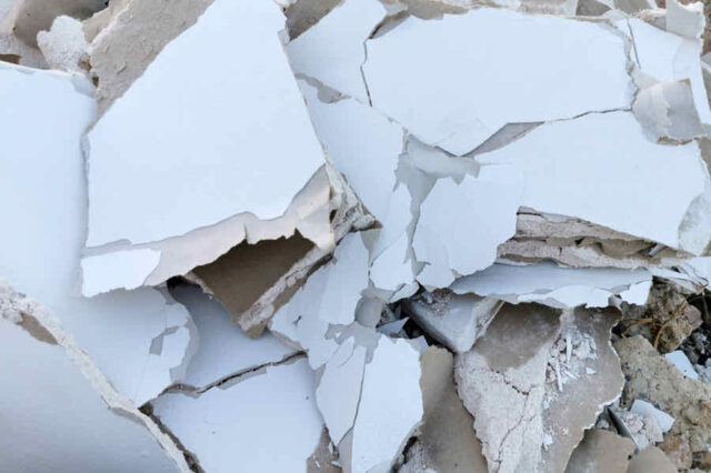 How to Remove Drywall Quickly, Easily, and Mess Free - DIY Painting Tips