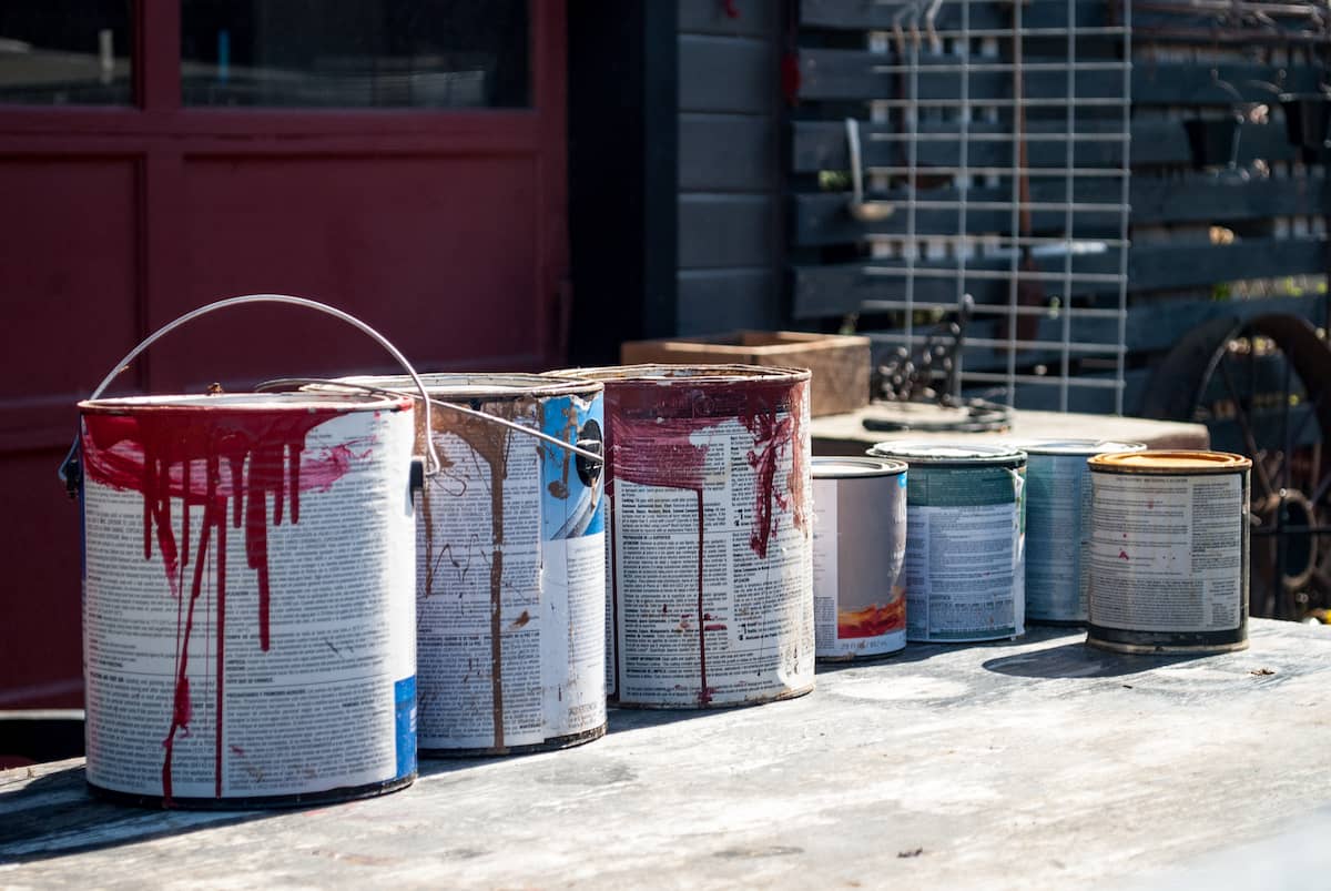 How to Dispose of Paint Properly: A Guide to Eco-Friendly Methods - DIY ...